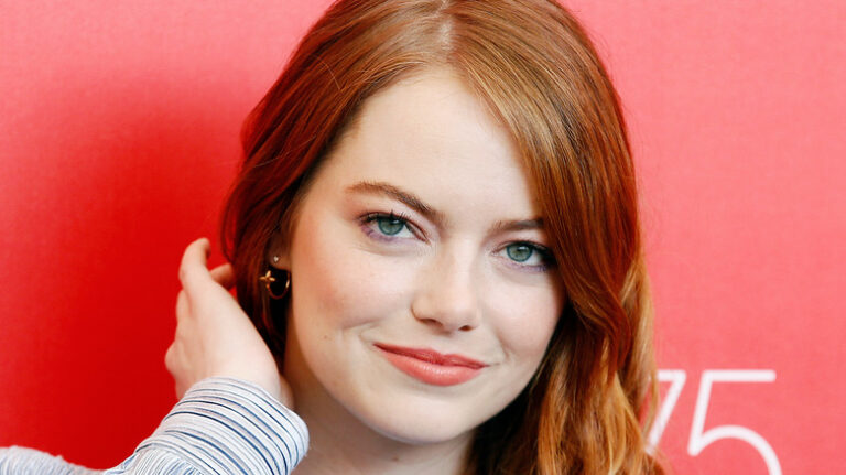 Emma Stone Wiki, Biography, Age, Height, Weight, Husband, Boyfriend ...